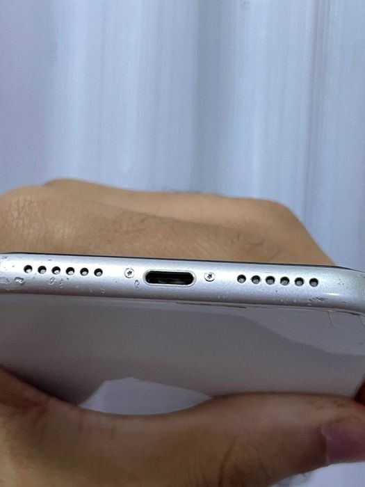 Iphone 11 с гарантией Iphone 11 64 gb ochlmagan