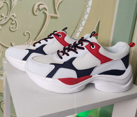 Новые Кроссовки TimeJump. 40