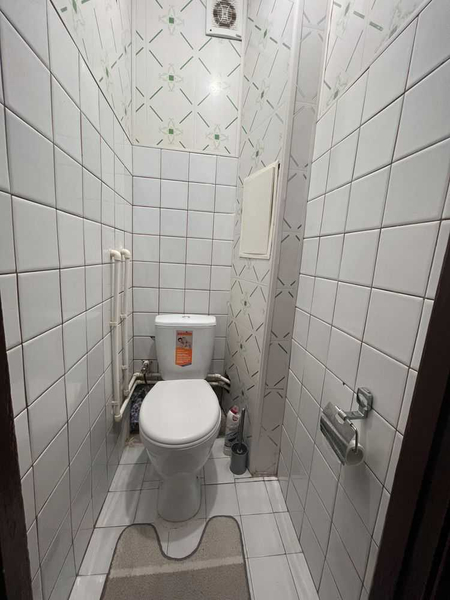 (К122004) Uchtepa tumanida 3-xonali kvartira sotiladi