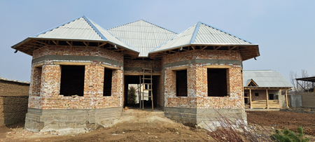 Кува Толмозор ховли уй 16 сотик котта ёлни олдида