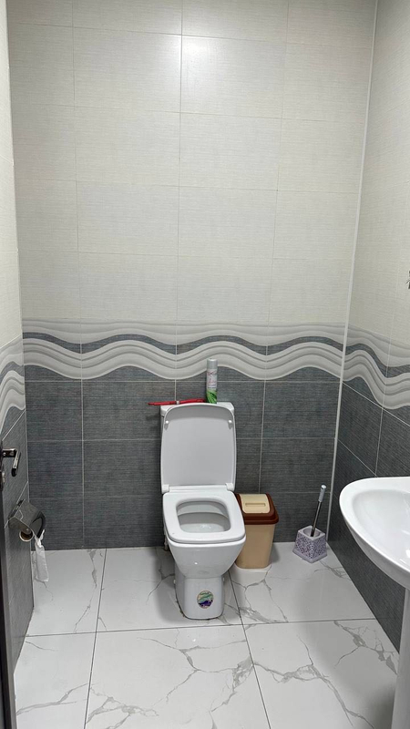 Arendaga 108kv m noturar joy, offis stomatologiya salon, banklarga mos