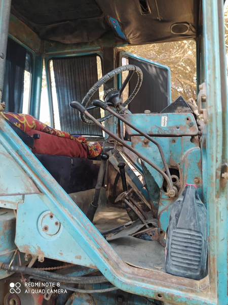MTZ 80 sotiladi ishga tayyor