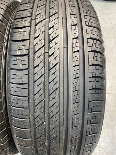 Vitour 275/55R20