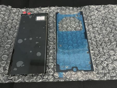 Original S22 ultra ekran defektni