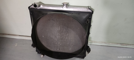 RADIATOR Isuzu cnj