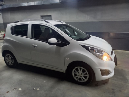 Spark sotiladi 2022 oq avt9mat