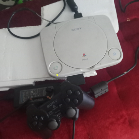 Playstation one Продайотса