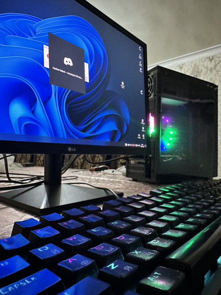 Computer sotiladi