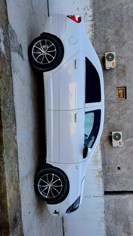 Cobalt avtomobil  2013 oq sotiladi