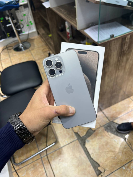 iphone 15 pro MAX