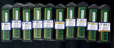Kingston ValueRAM LV DDR3 DIMM 8 GB 1600,
8 Гб PC3-12800
Модуль памяти
