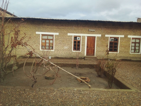 Buxoro shahar Kalxoz bozor oldida PMK orqa tomonida 4 sotixli uchastka