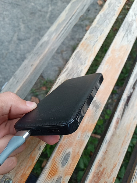 Poverbank Avei va USB lar sotiladi
