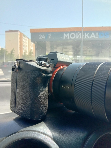 Sony alpha 3 yaxshi sastaynada toyga arendaga chiqmagan