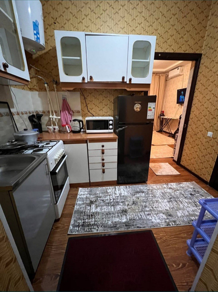 Срочно аренда квартиры Карасу 6 до метро Максим Горький 5 минут езды
