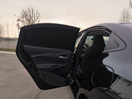 Chevrolet Onix Автомобильные шторки премиум класса