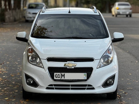 Продаётся Chevrolet Spark 4 позиция 2017 года