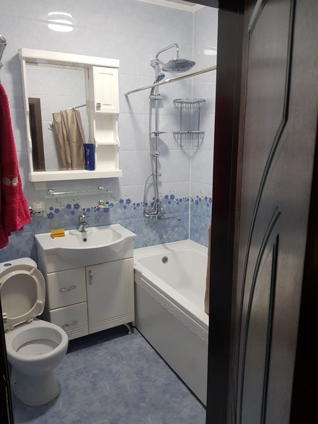 Продаётся своя квартира 2/2/8 (76 м2) ул. Паркент. новостройка.