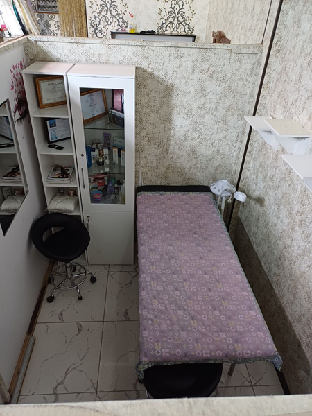 Tayyor Salon,Xamma sharoitlar mavjud,zur lokatsiya.