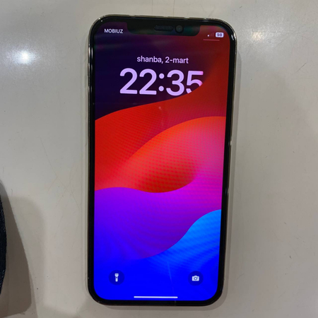 Iphone 12 pro ideal holatda