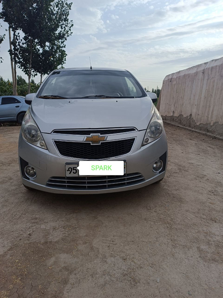 Chevrolet Spark avtomobili