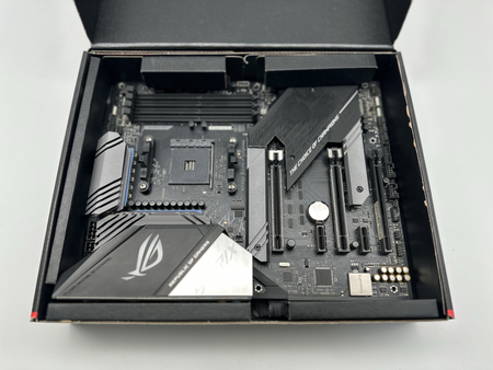 Ryzen 7 5800X / Corsair Vengeance 32GB / Asus ROG Strix X570-F Gaming