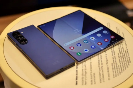 Samsung Z fold 6