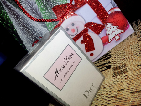 Супер скидка!Духи Мисс Диор Miss Dior