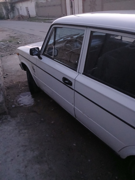 2106 sotiladi almashtirshga 2107 busa telefon orqali gaplashisa buladi