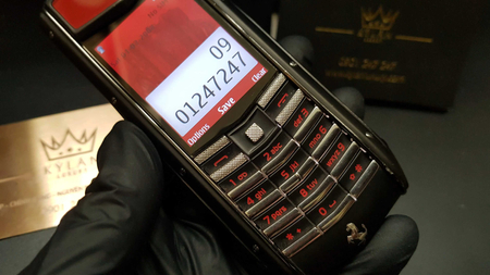 Vertu Ferrari  Limited Edition – Уникальная Коллекционная Модель!