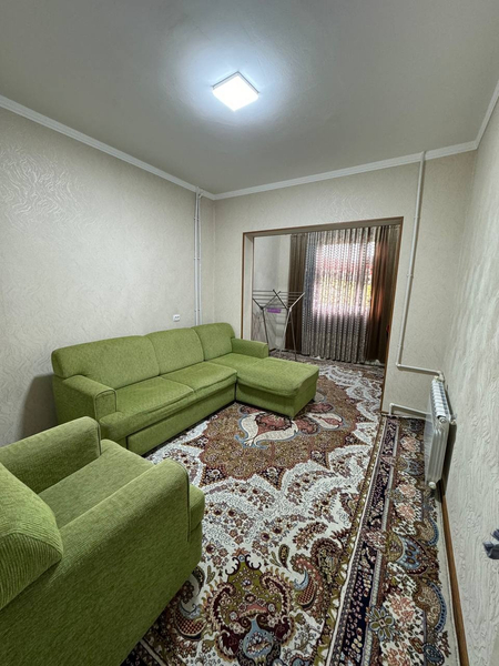 Kvartira в Мирзо-Улугбекском районе Продается  3/3/9 на Карасу