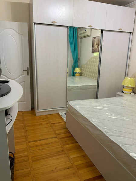 Продается 3 комнатная квартира ремонт ул.Садыка Азимова