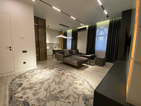 Срочно продается 2х ком. квартира, ЖК Узбегим, ор-р:Аэропорт мост,69м2