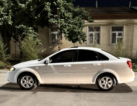 Chevrolet Lacetti 3-pozitsiya
