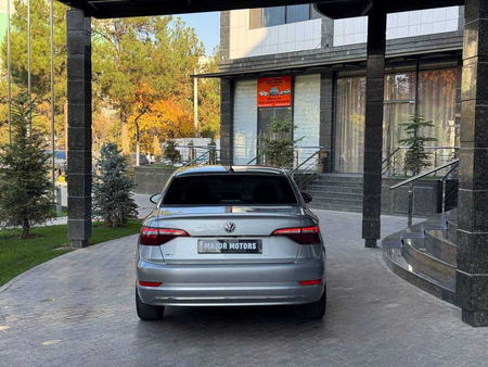 Volkswagen Jetta продаётся возможен обмен или в рассрочку