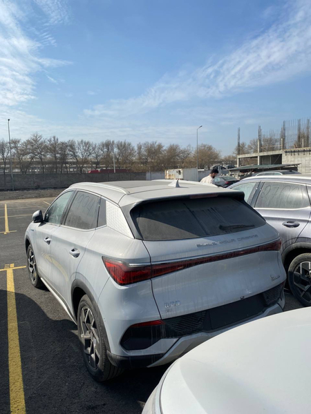 BYD Yuan Plus Honor edition 5-pozitsya 2024