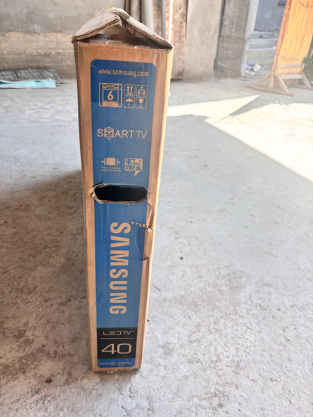 Телевизор Samsung UA40D5500RR 5 Series Smart TV