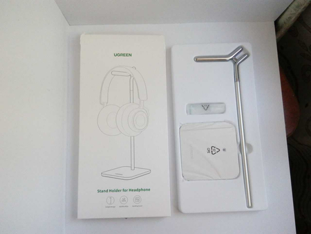 подставка для наушников .Фирма  UGREEN