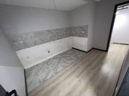 Яккас Бобур, 3хона/3/12, 100м², монолит, Евро ремонт. Ор-р: Аэропорт