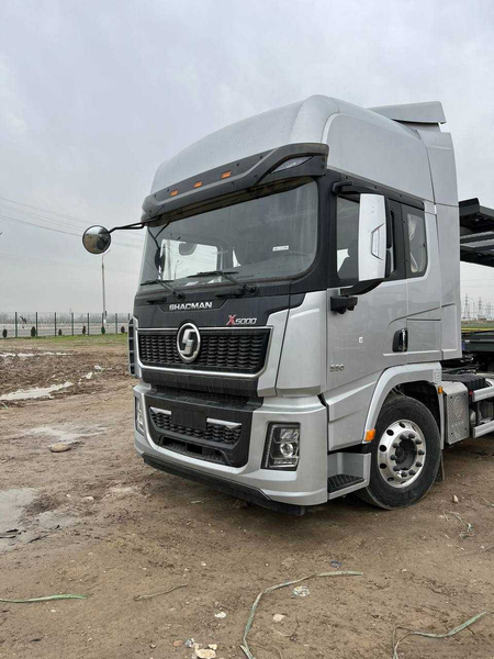 Shacman X5000 рессор 6х4 ТЯГАЧ