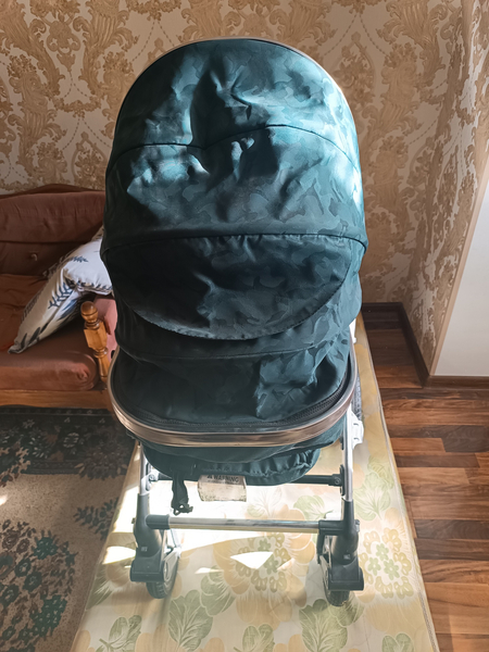 Детская коляска.