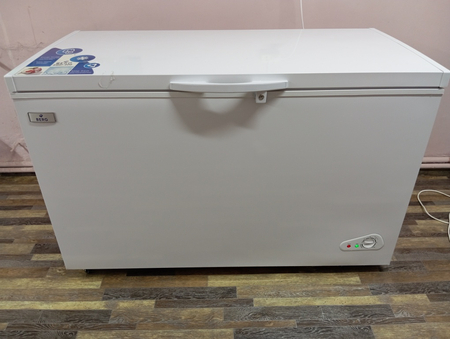 Продам морозильник ларь Berg SBD-400