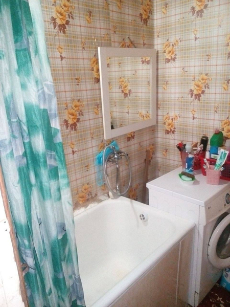 Продам Чиланзар-10 1/4/4 балкон-1.5*3