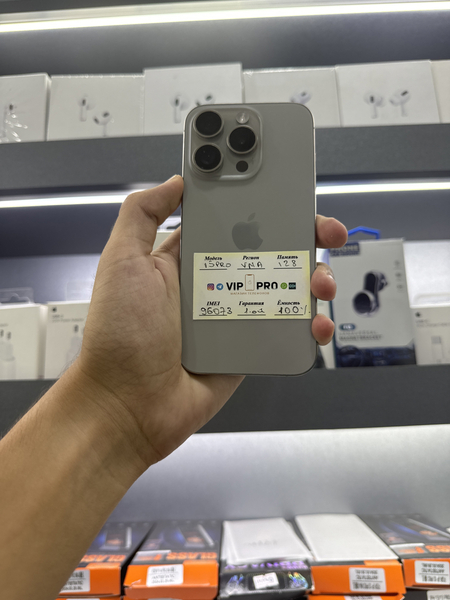 Iphone 15 pro 128 Gb Natural titan