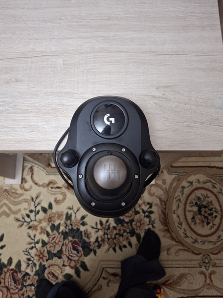 Продам руль Logitech  G920
