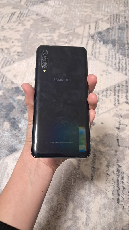 Samsung S90  5G 8/128