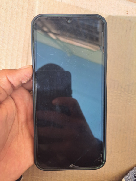 Samsung a14 4/64
