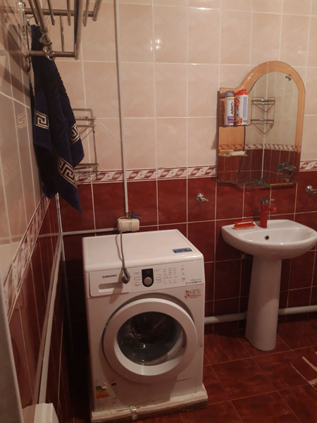 Продаётся дом с мебелю