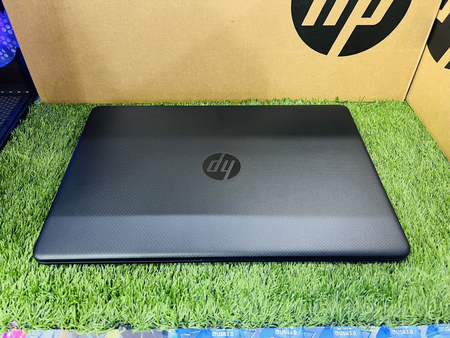 HP 15S Core i3 12-GEN 4GB ozu, 256GB SSD, 15,6 HD