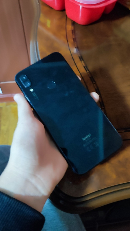 Срочно! Продам телефон Redmi Note 7